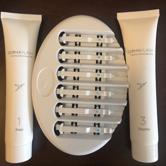 dermaflash | Makeup | Dermaflash Essentials Kit New 39 Value | Poshmark
